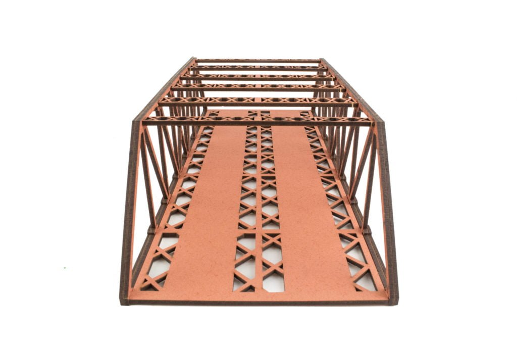 Double Track Girder Red Bridge | WWScenics