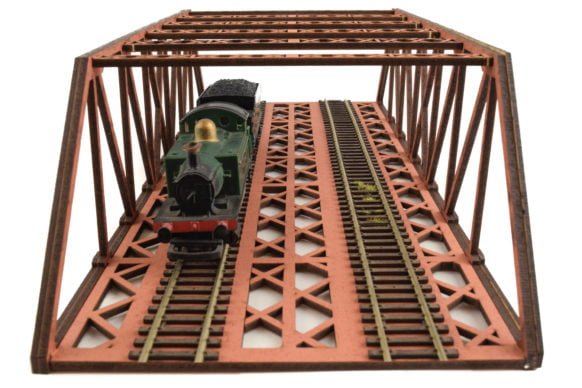 Double Track Girder Red Bridge | WWScenics