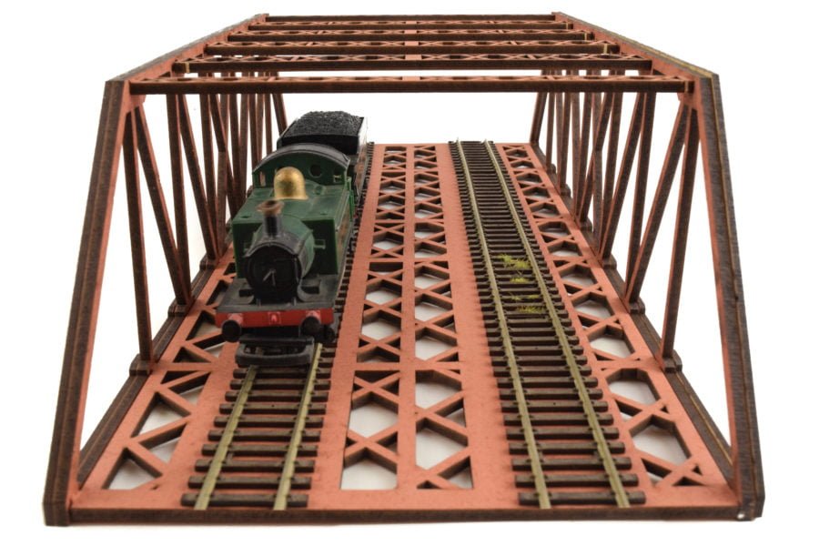 Double Track Girder Red Bridge | WWScenics