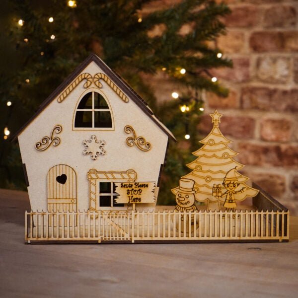 Christmas Wooden Gingerbread House & Garden Kit | WWScenics